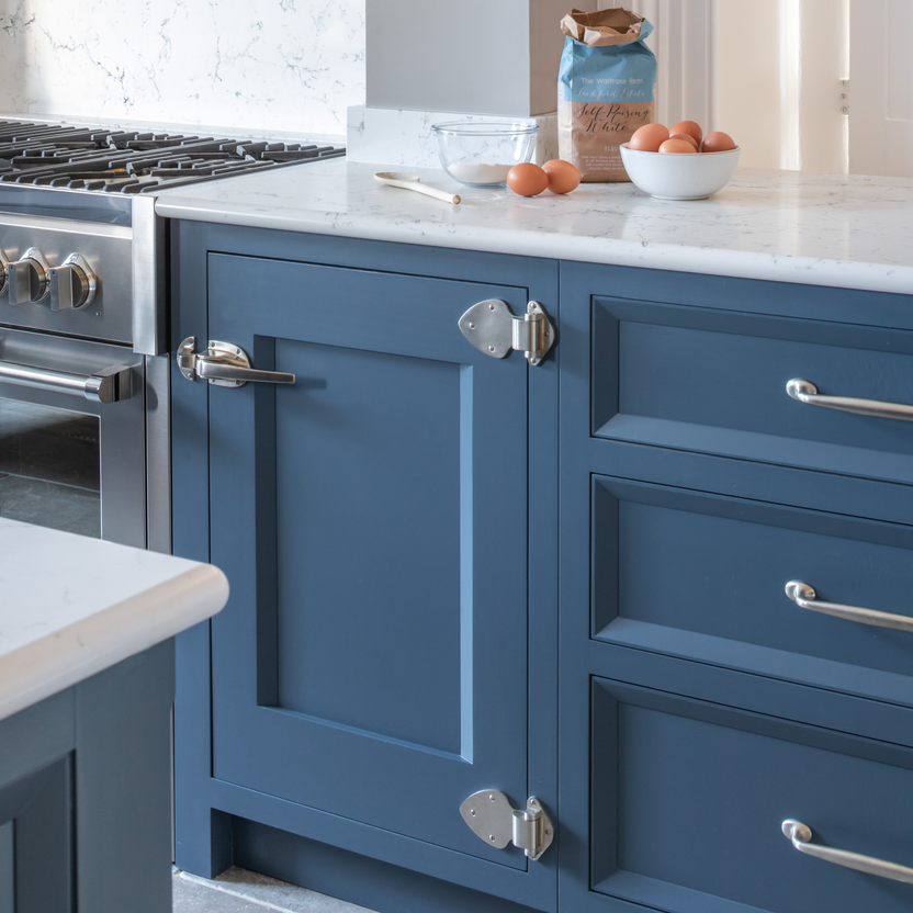 Bakes Solid Brass Hinge | Armac Martin